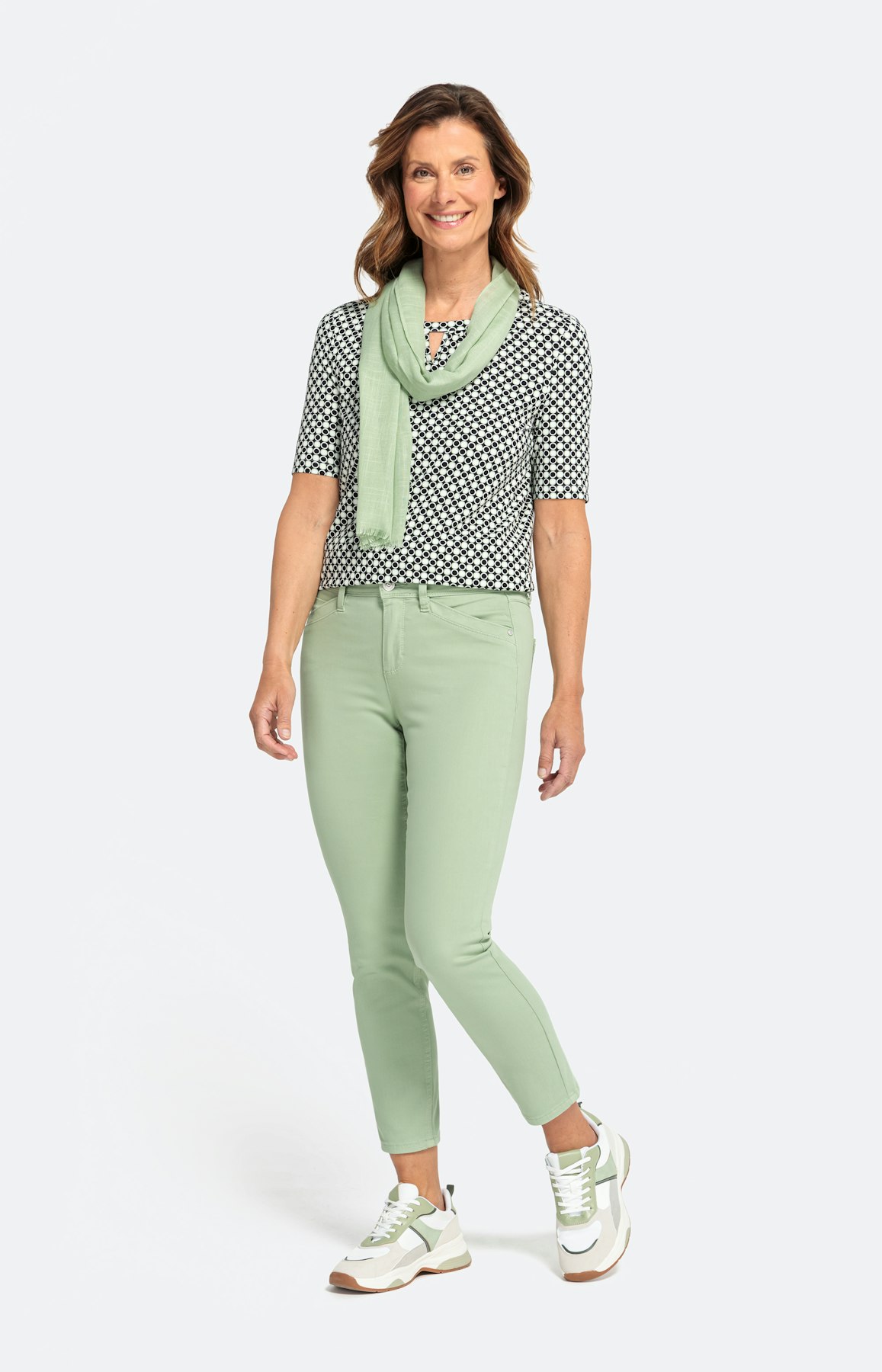 Schmale Hose aus leichtem Denim mit Stretchanteil – Bonita